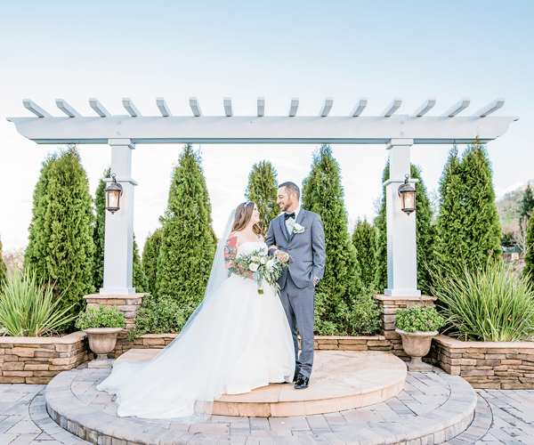 Eagle Ridge by Wedgewood Weddings | Romantic Wedding Venue For You