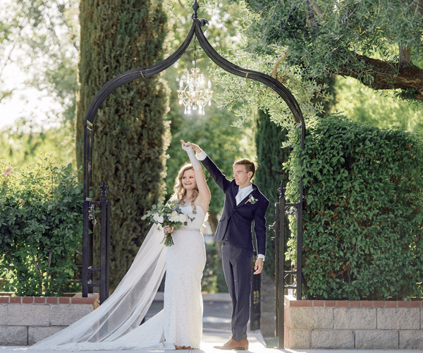 Stonebridge Manor by Wedgewood Weddings | Romantic Wedding Venue For You