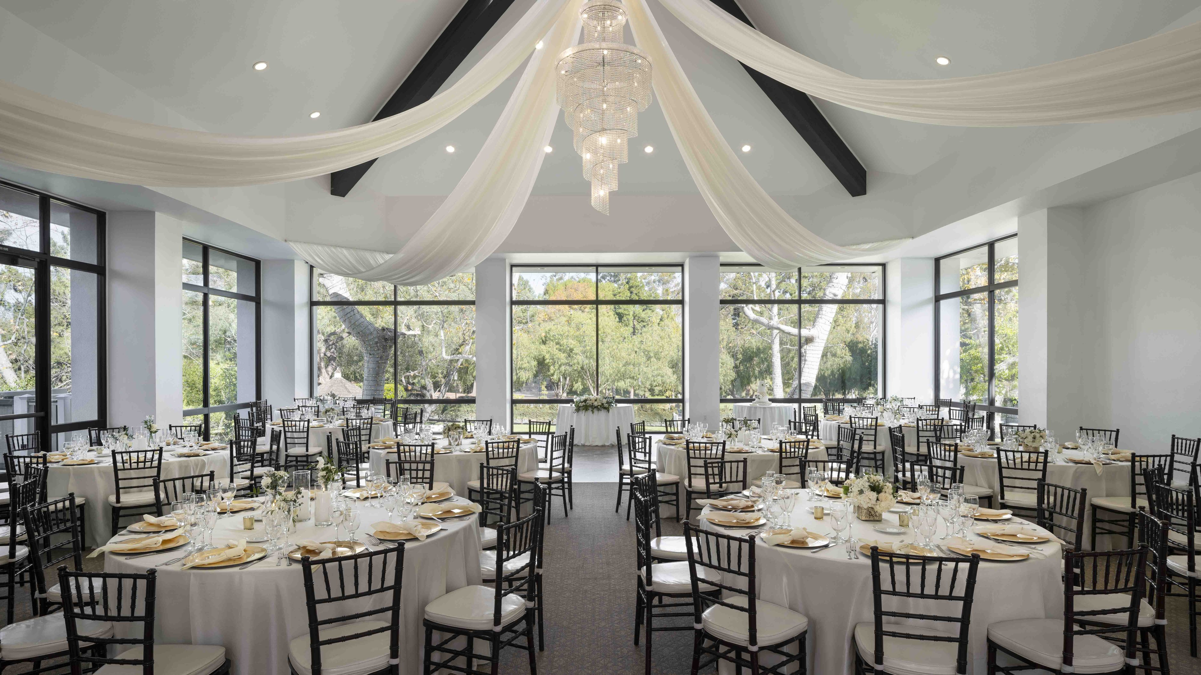 University Club: Secret, Sophisticated Irvine, CA Wedding Venue